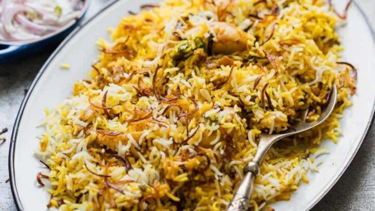 Spicy Chicken Biryani Hyderabadi Chicken Dum Biryani